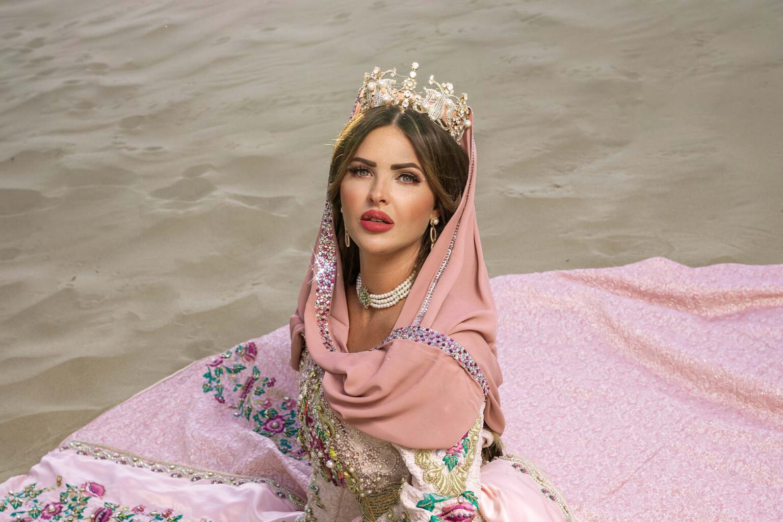 Sabrina Scarf – Designed to be worn by Diva's!